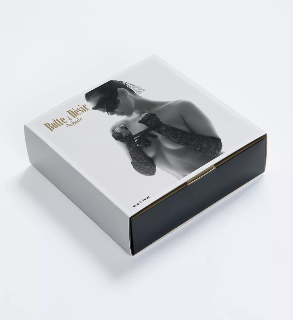 Boite a Desir Mask and Gloves Set