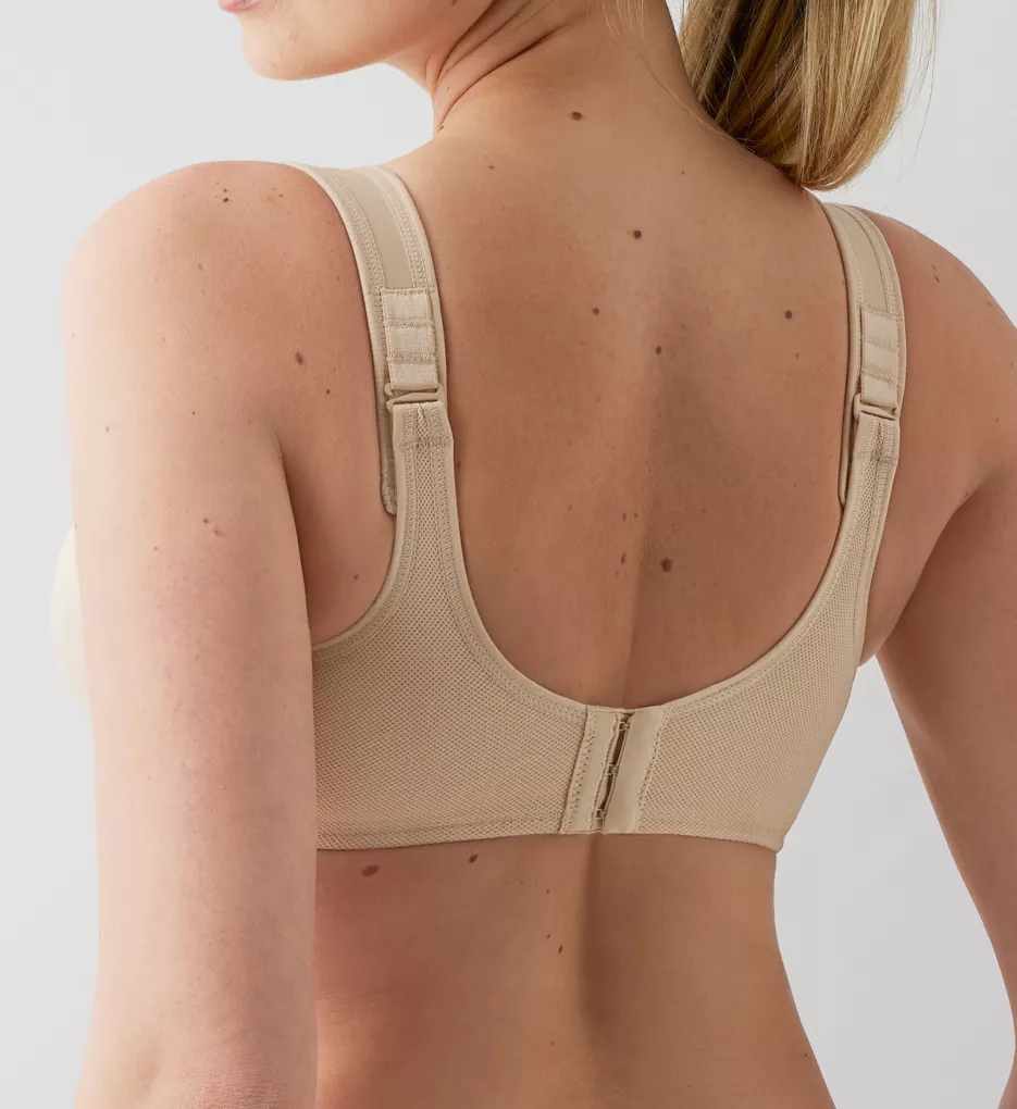 Lindsey Contour Spacer Underwire Sports Bra